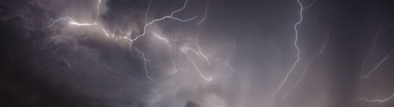 Live Lightning Radar - Real-Time Strikes Map & Alerts